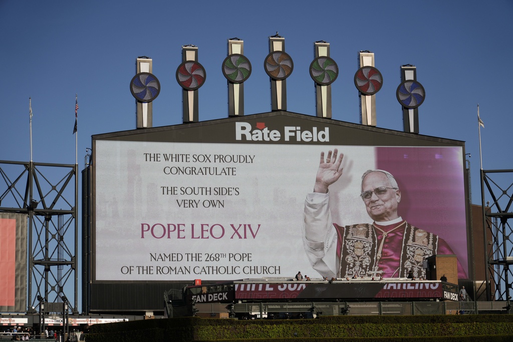 Pope Leo XIV is a White Sox fan — and the organization is embracing the ...